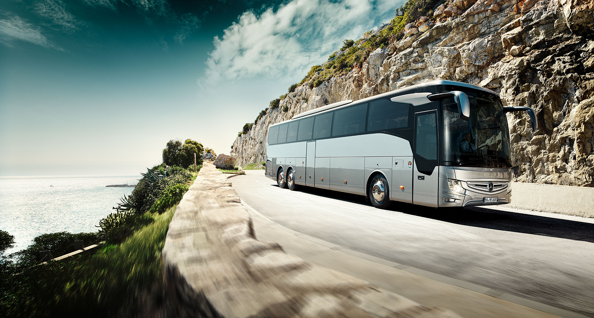 EvoBus – R2N Studios